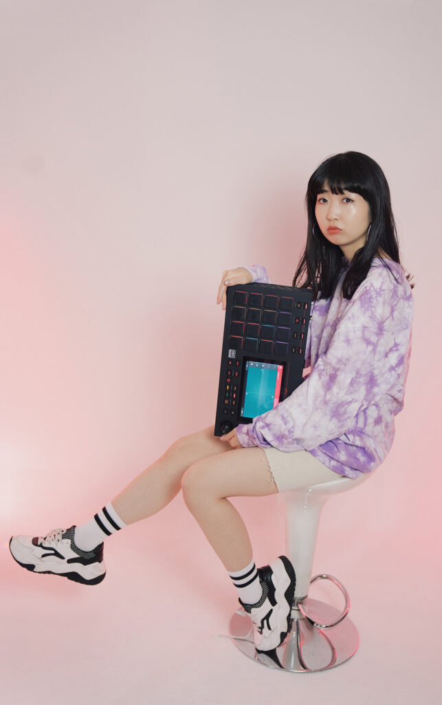 MPCを抱えて颯爽と現れた、Female FIPPER：MPC GIRL USAGI