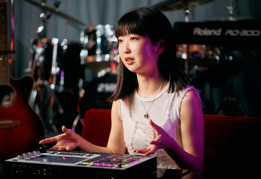 MPCを抱えて颯爽と現れた、Female FIPPER：MPC GIRL USAGI